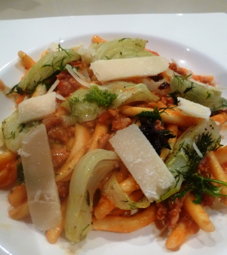 Filei di Calabria con salsiccia e finnocchio (Filei, saucisse italienne ...