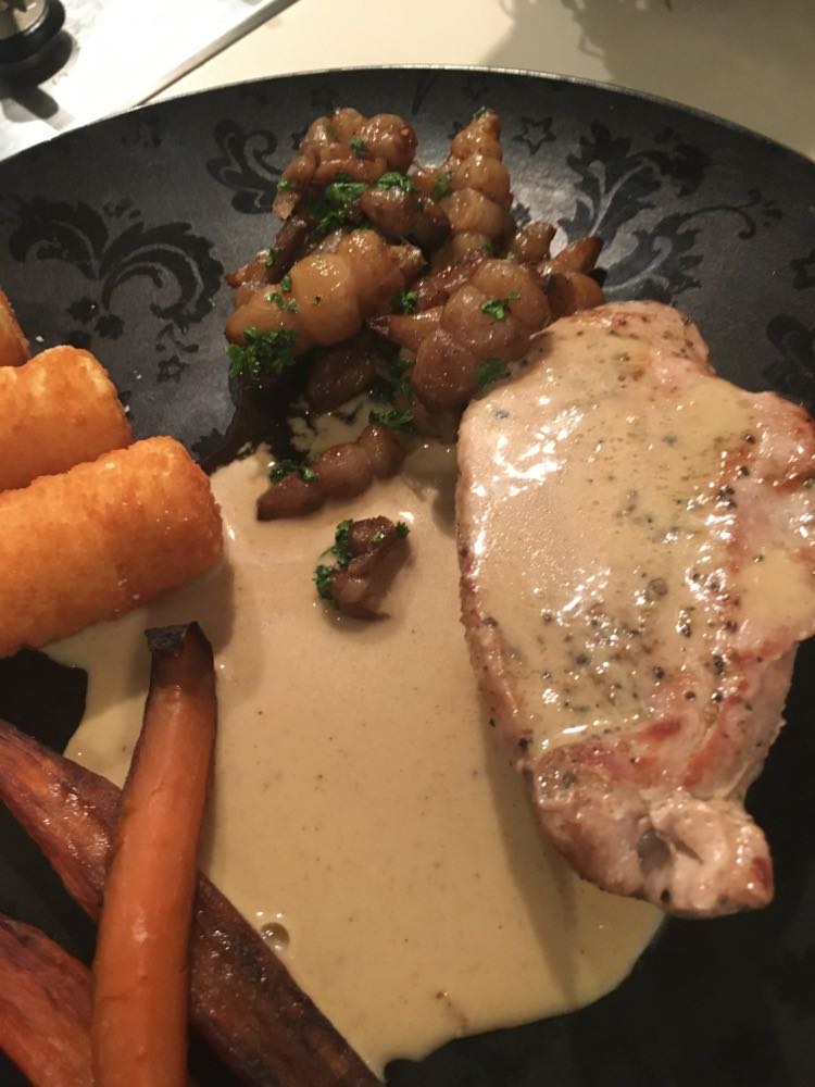 Filets de faisan, sauce fine champagne, crosnes à l’Orléanaise et ...