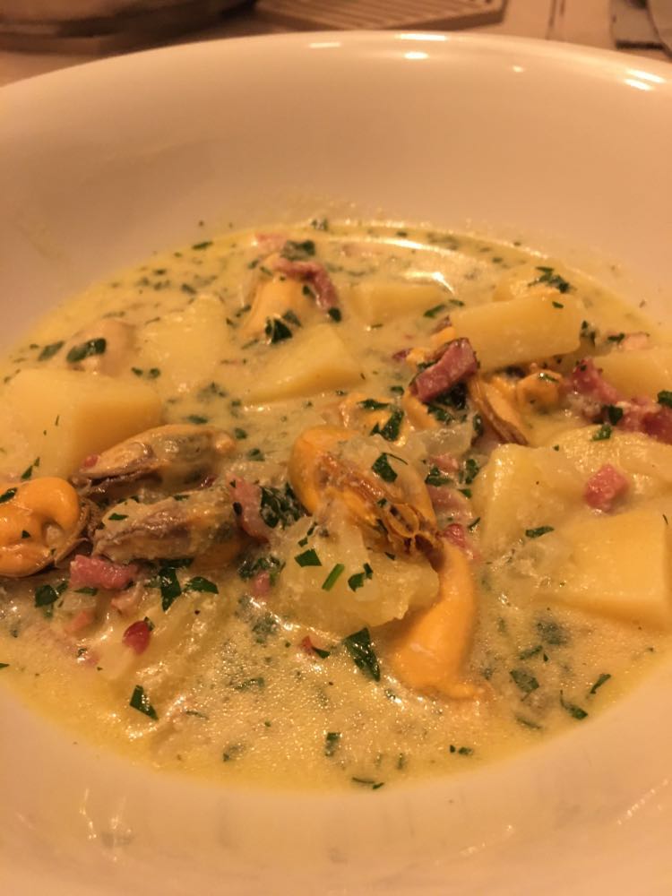 Moules chowder (chaudrée) au stilton – Passion-Cuisine